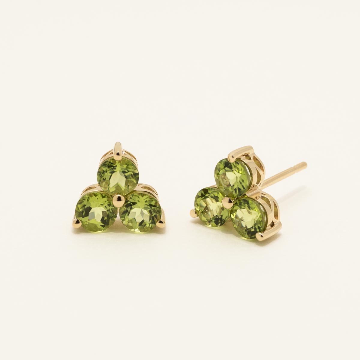 Peridot Flower Stud Earrings in 14kt Yellow Gold